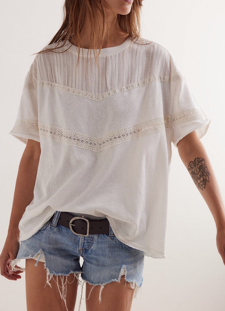 The Two Faces of Horse Girl Aesthetic: Equestrian Chic and Western ...