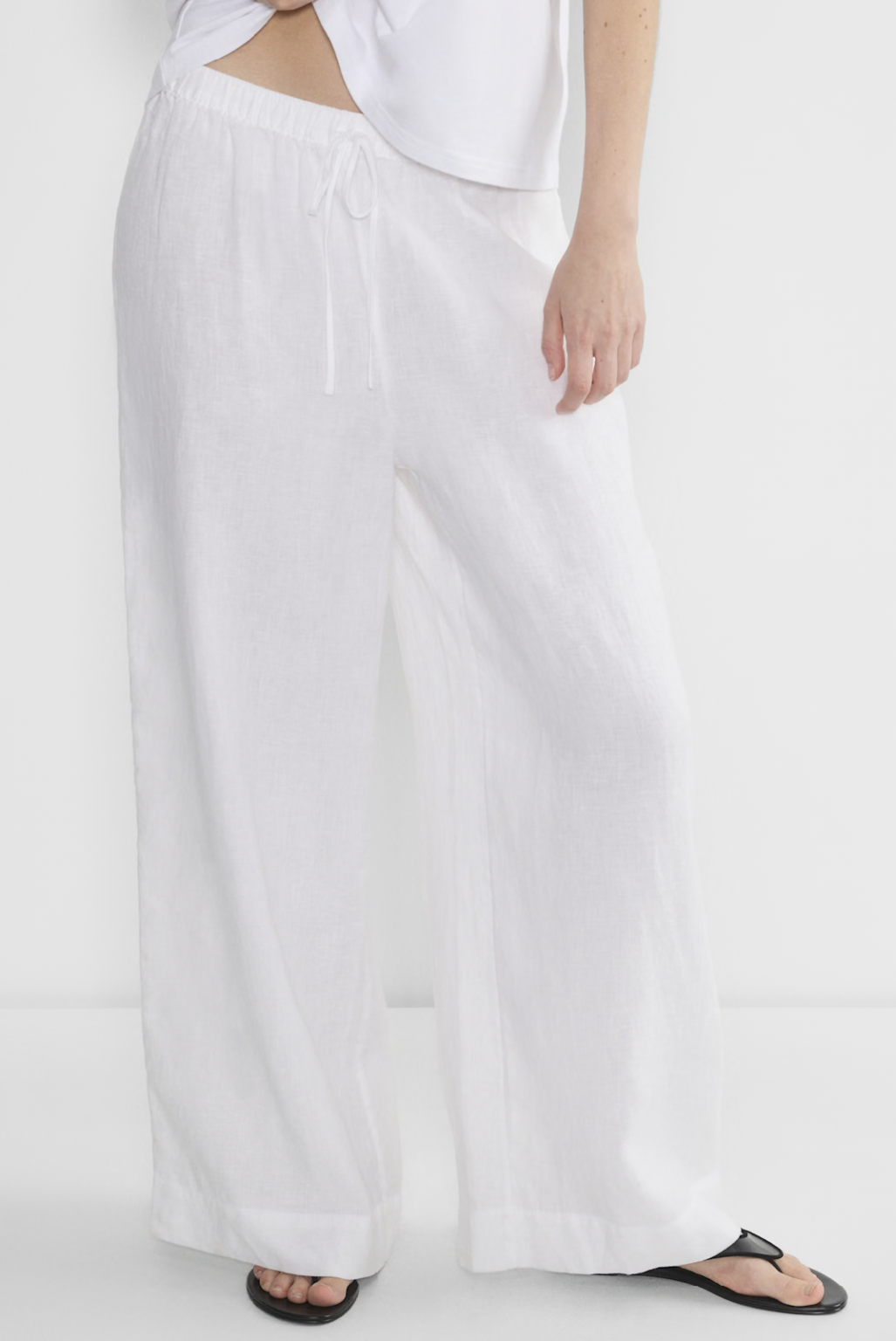 The Best Linen Outfits for Women to Wear All Summer - Madison to Melrose